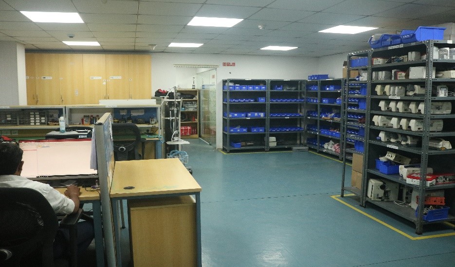 Service Center - Helmier